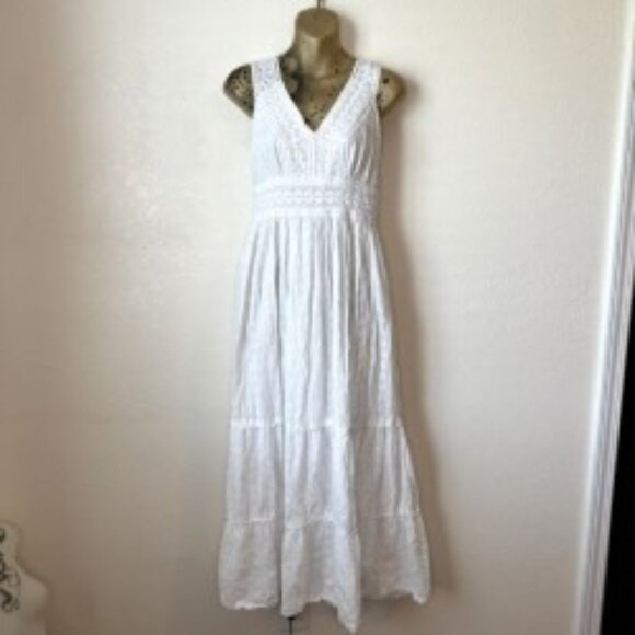 Me 2 Magic | Dresses | Me 2 Magic White Eyelet Lace Maxi Dress Beachy ...
